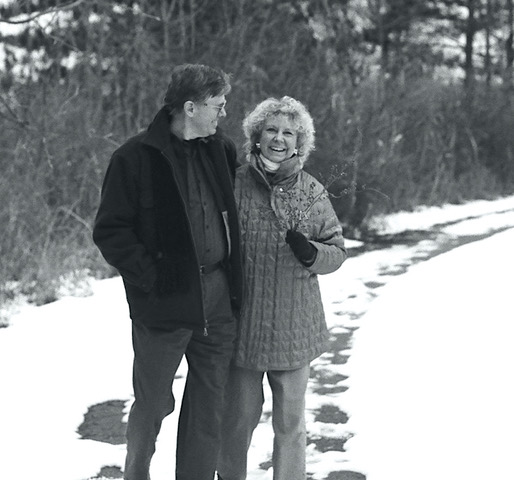 There Destiny Twirling | Judy DeCroce & Antoni Ooto – The BeZine